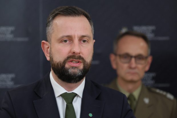 Upadek szczątków rakiety Falcon 9: "POLSA wysłała komunikat o rakiecie na nieaktualny od pół ...